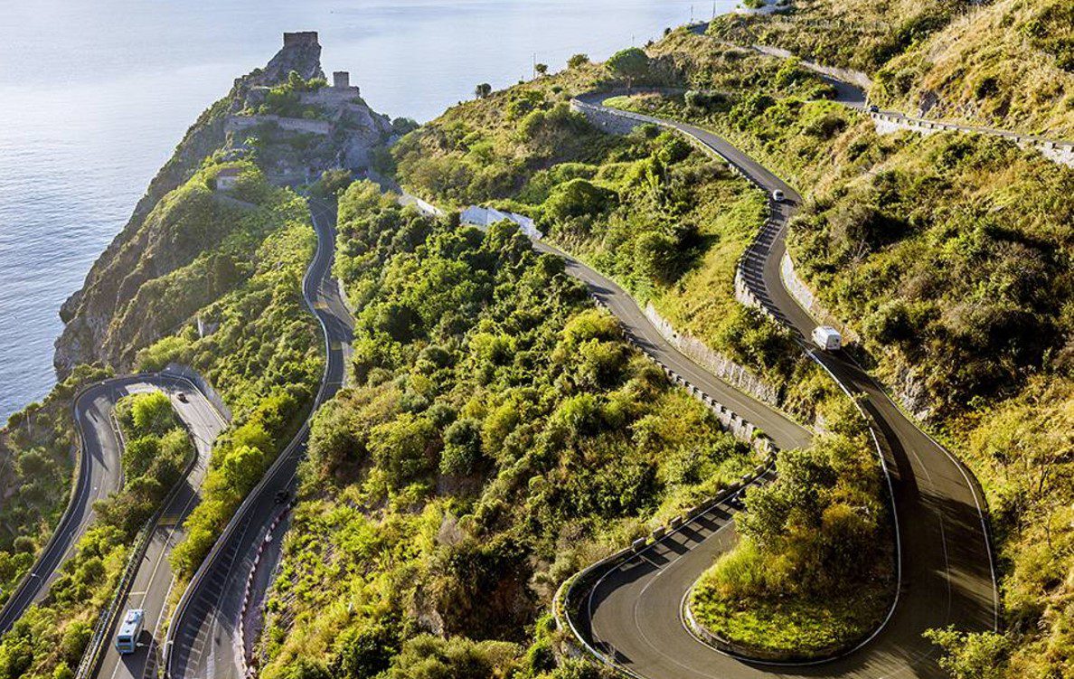 5 Stunningly Beautiful And Best Road Trips In Italy